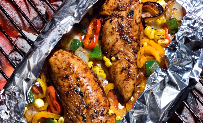 Aluminum Grill Foil & Grill Foil Bags | Reynolds Brands®