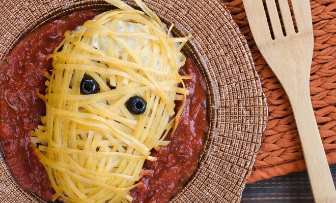 Yummy Mummy Meatloaf | Reynolds Brands