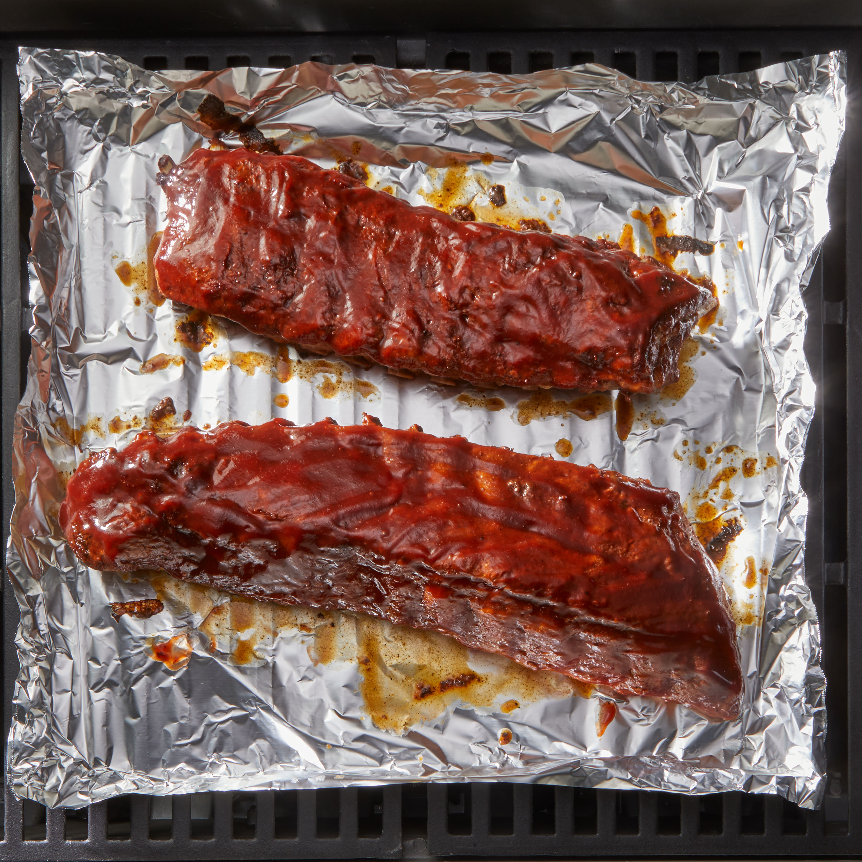 How to Cook Ribs on a Gas Grill | Reynolds Brands