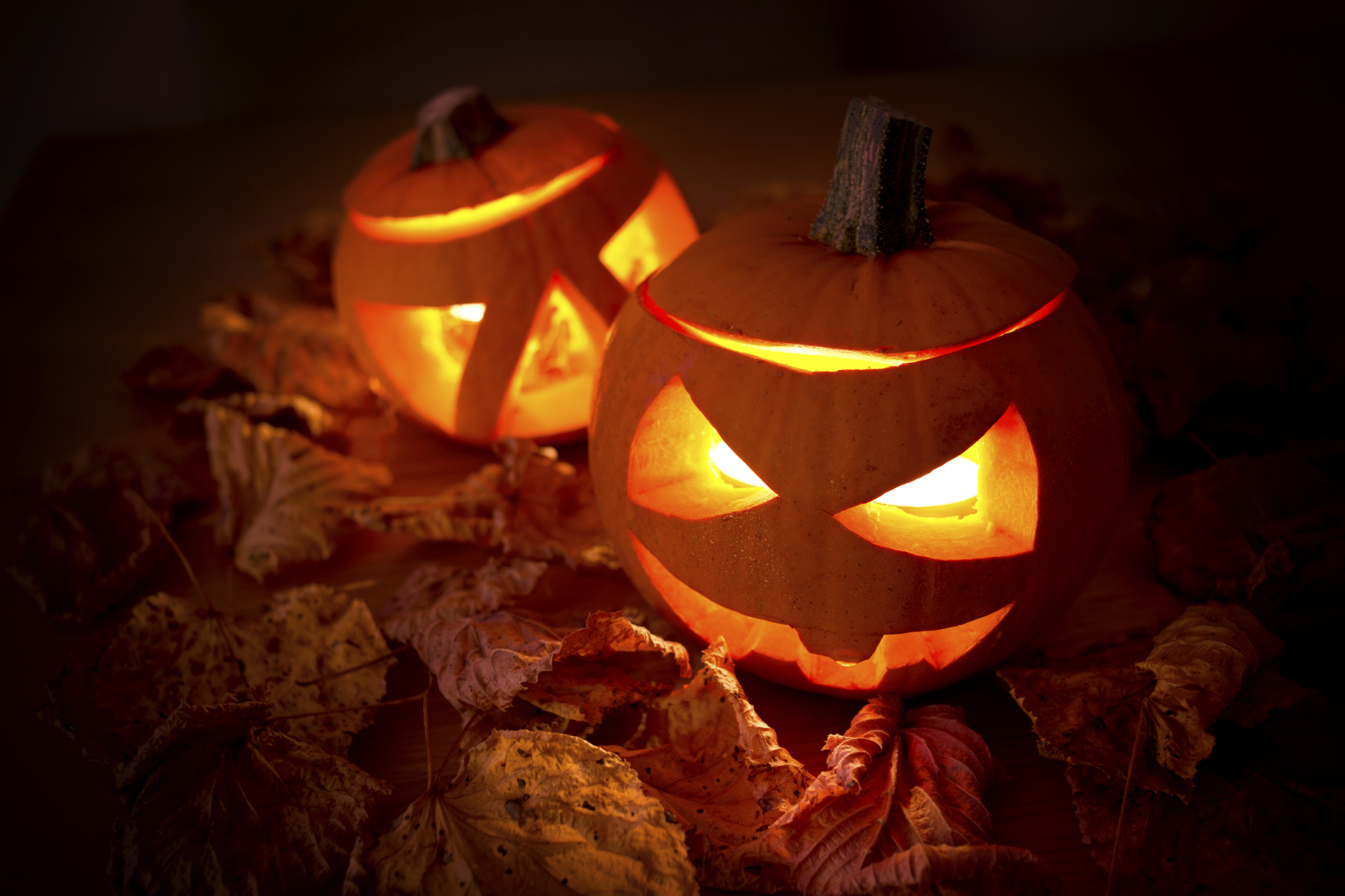 Halloween Pumpkin Carving Tips and Tricks | Reynolds Brands